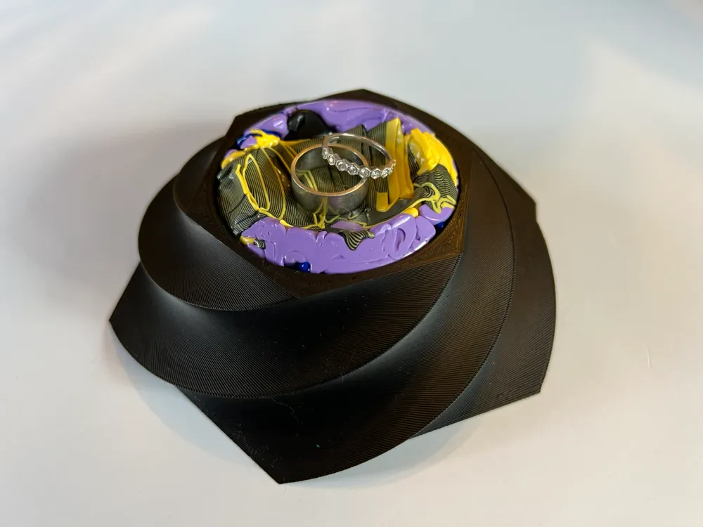 Filament Purge Ring Dish - Instructions Inside! by E.T. MakerWorld ...