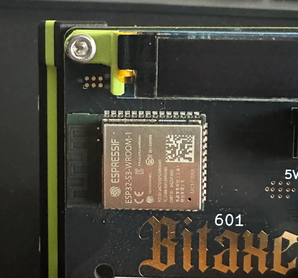 Bitaxe Gamma LCD屏幕保护器 来自 menerso MakerWorld：免费下载 3D 模型