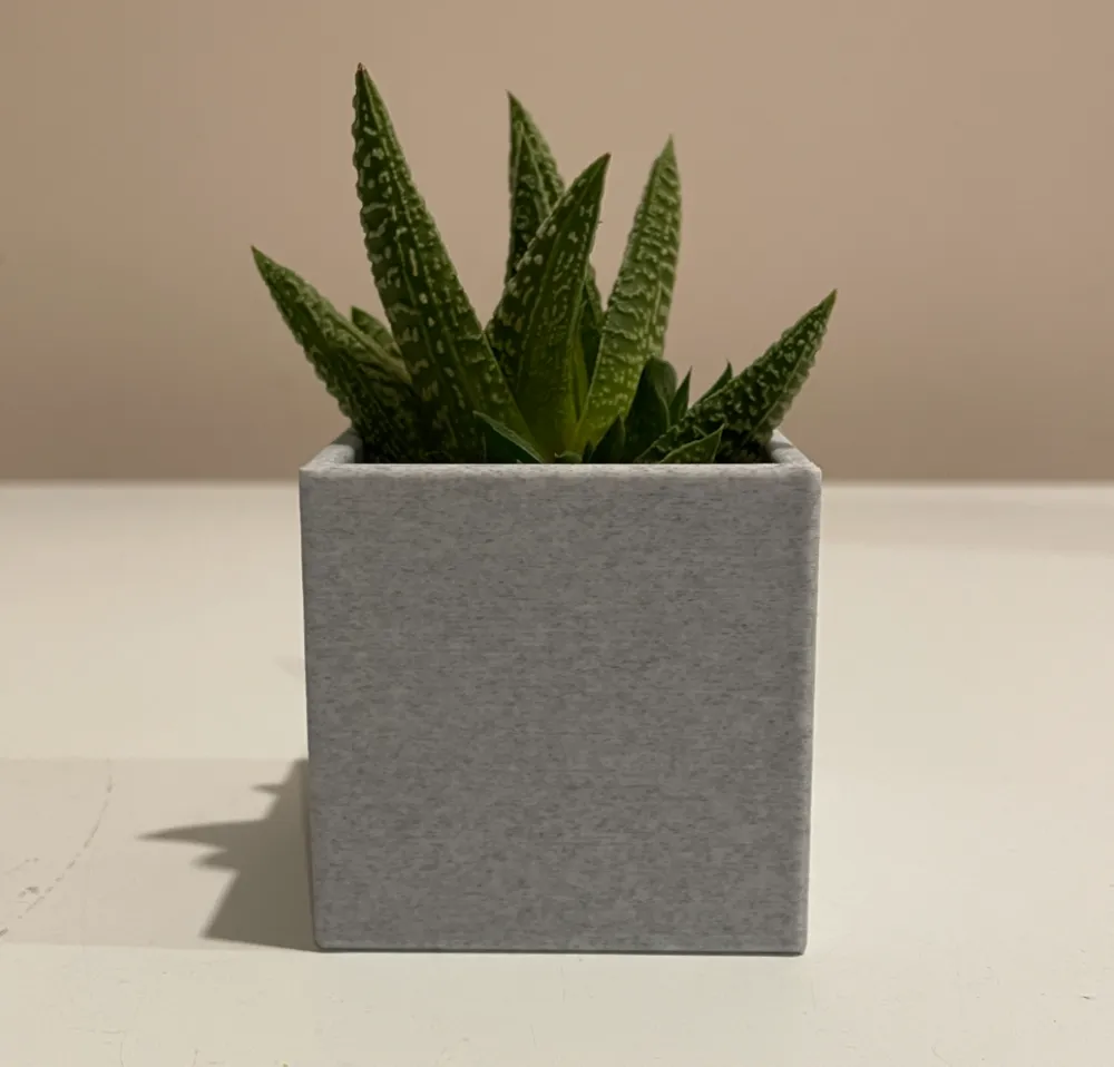 Minimalist Cube Planter V1 (Without Drip Tray) by elvishdesigns - MakerWorld