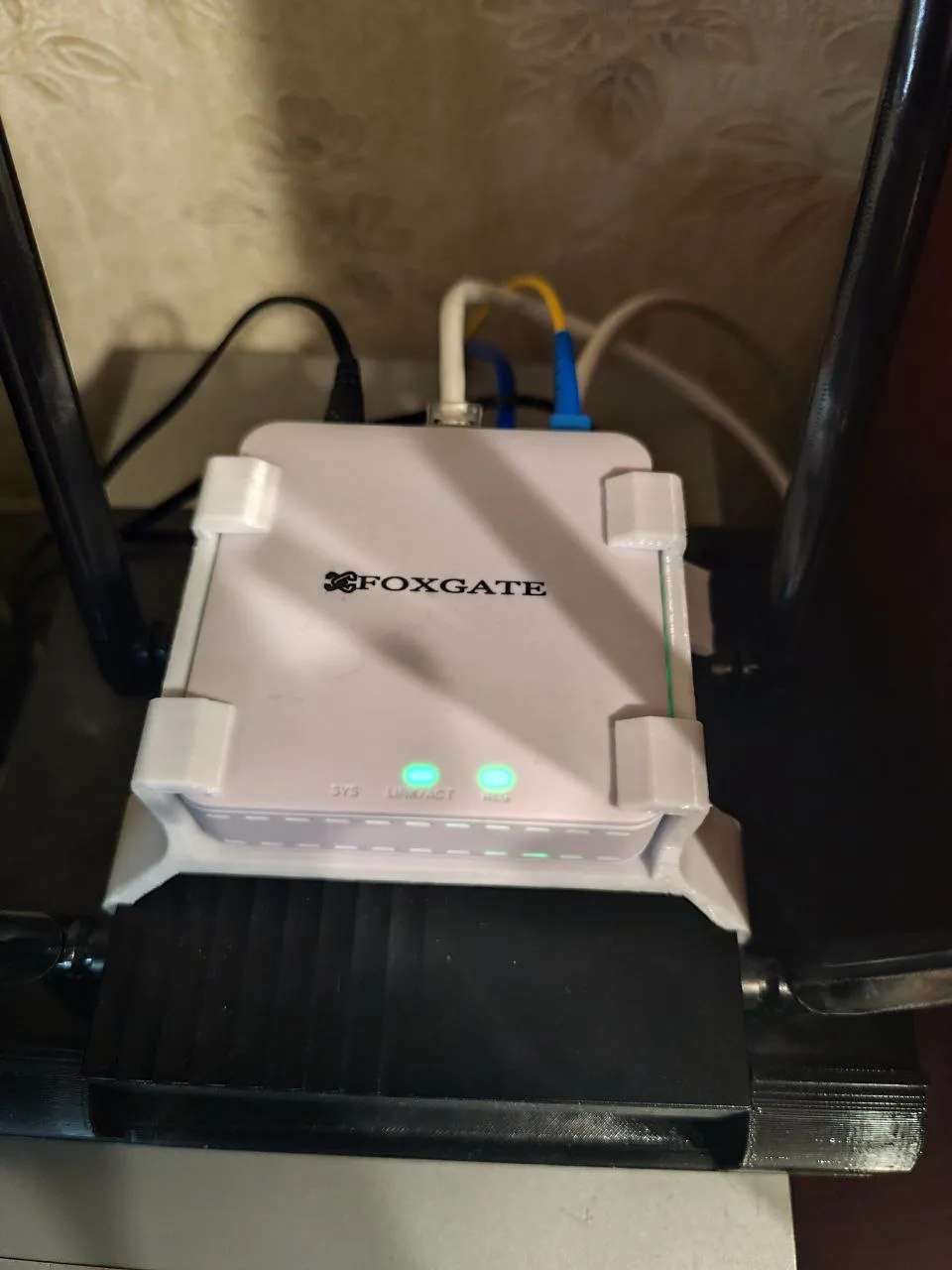 FoxGate ONU Holder for TP-Link Archer C64 Router - Free 3D Print Model ...