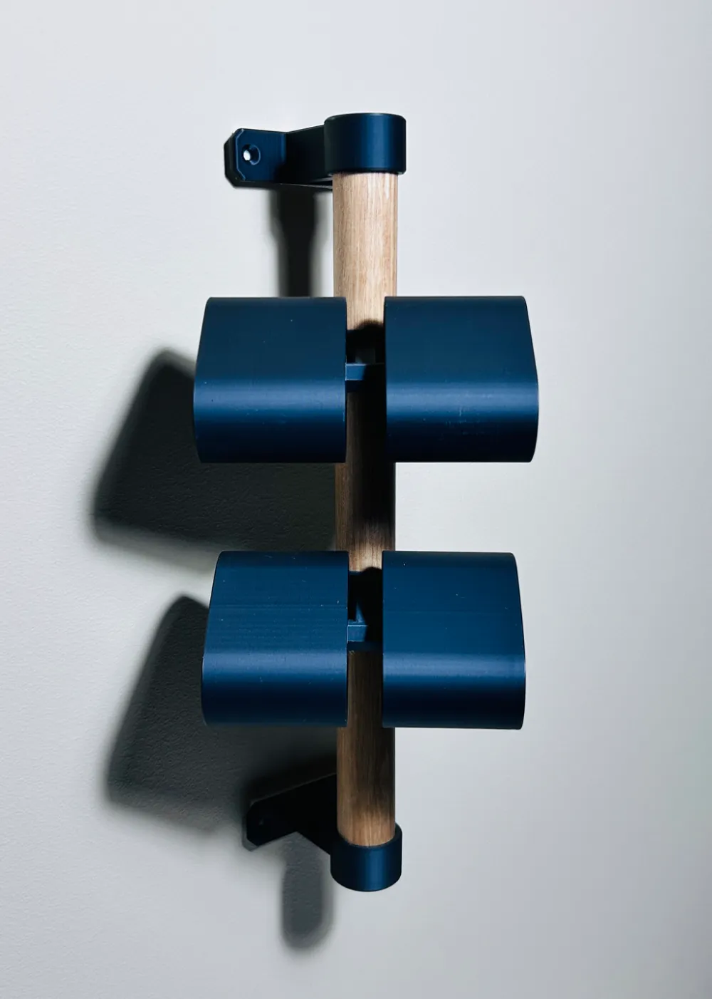 Wall stand for watches by Hobitibob - MakerWorld