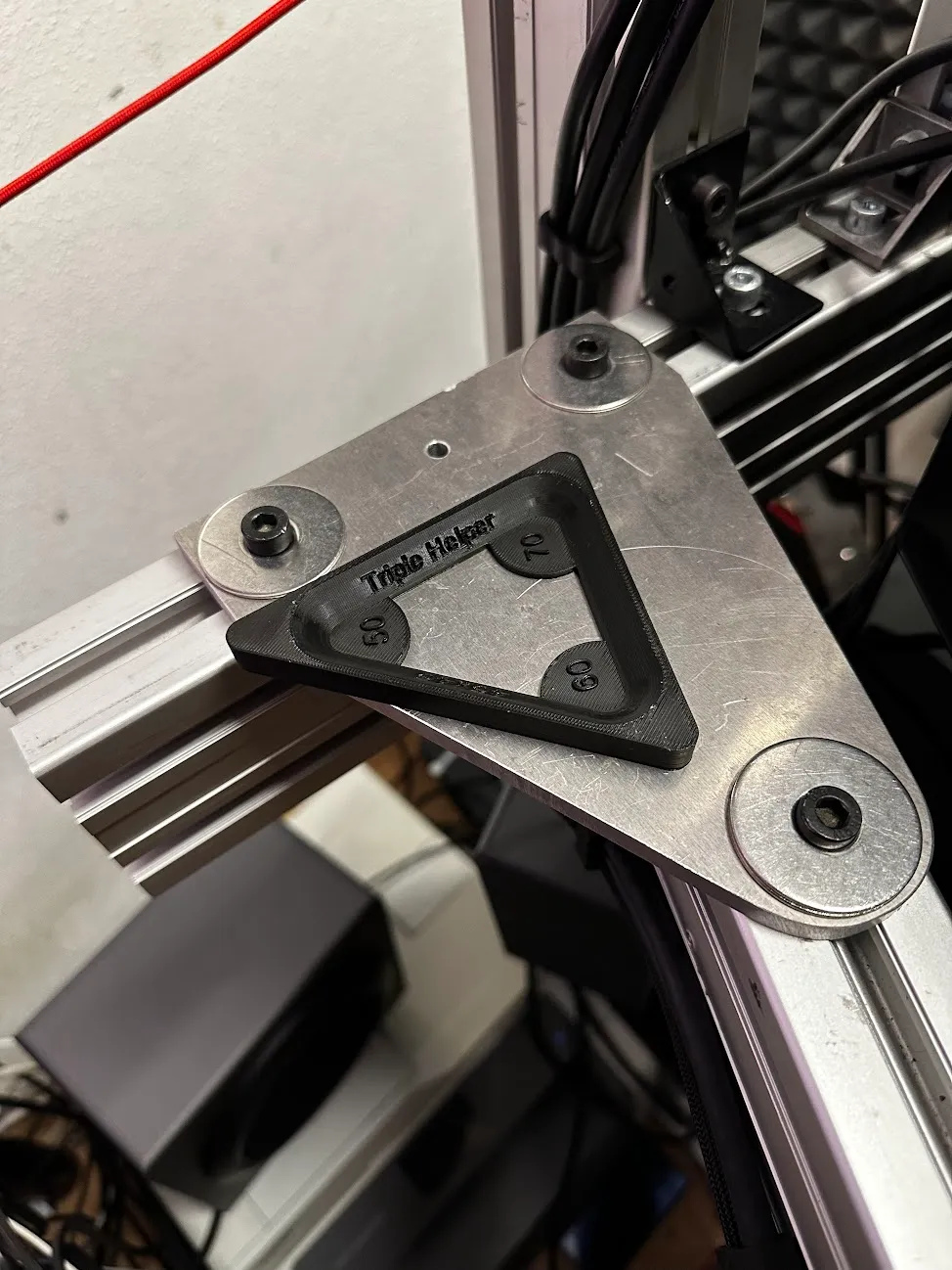 Sim Racing Triple Screen alignment helper by the_haury - MakerWorld