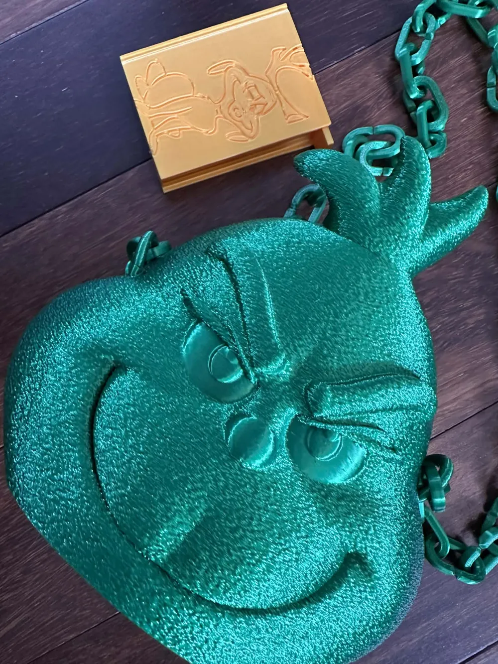 The Grinch Purse Bag and Wallet - Free 3D Print Model - MakerWorld