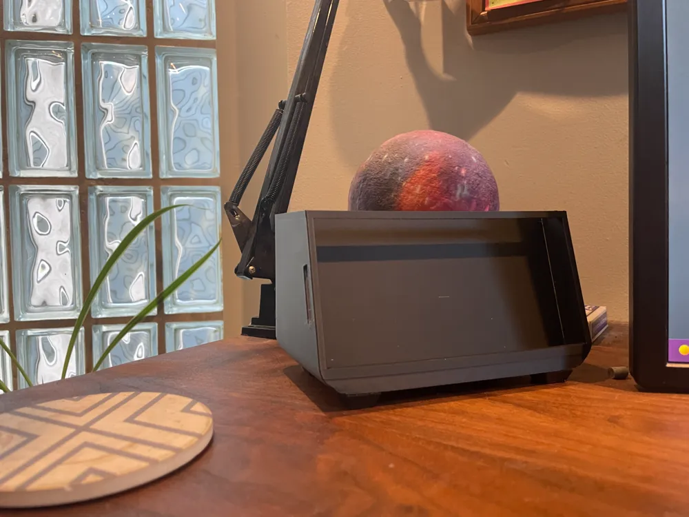 Standby Mode dock for iPhone 11, 12, 14, and 15 by alaricious - MakerWorld