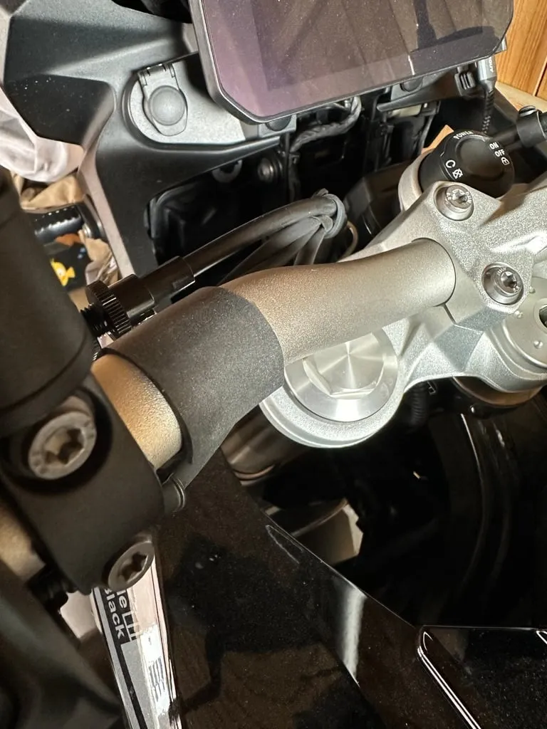 Handlebar Mount for Insta360 GPS Smart Remote - Free 3D Print Model ...