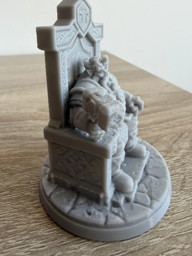 Dwarf king statue - Free 3D Print Model - MakerWorld