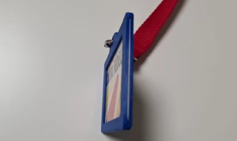 Open Frame ID Badge Holder – Front & Back Visible - Free 3D Print Model ...