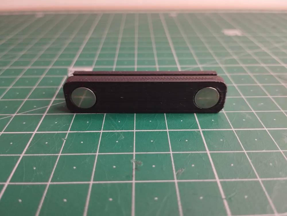 Apple Pencil Holder for the Ipad by Dauwt - MakerWorld