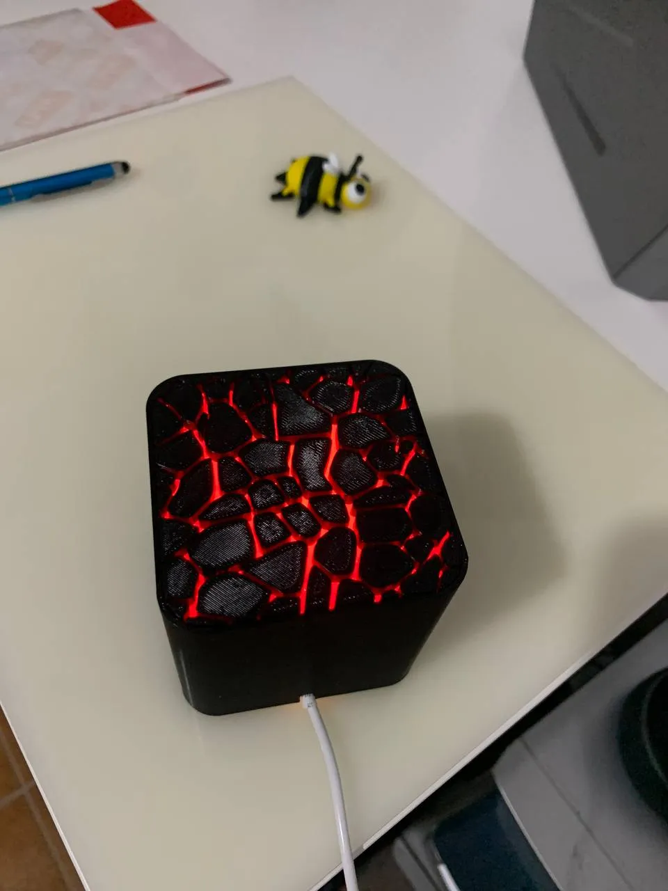 Lava-Effekt LED Bodenlampe / LED Lampen-Kit - MH001 von Aldezo - MakerWorld