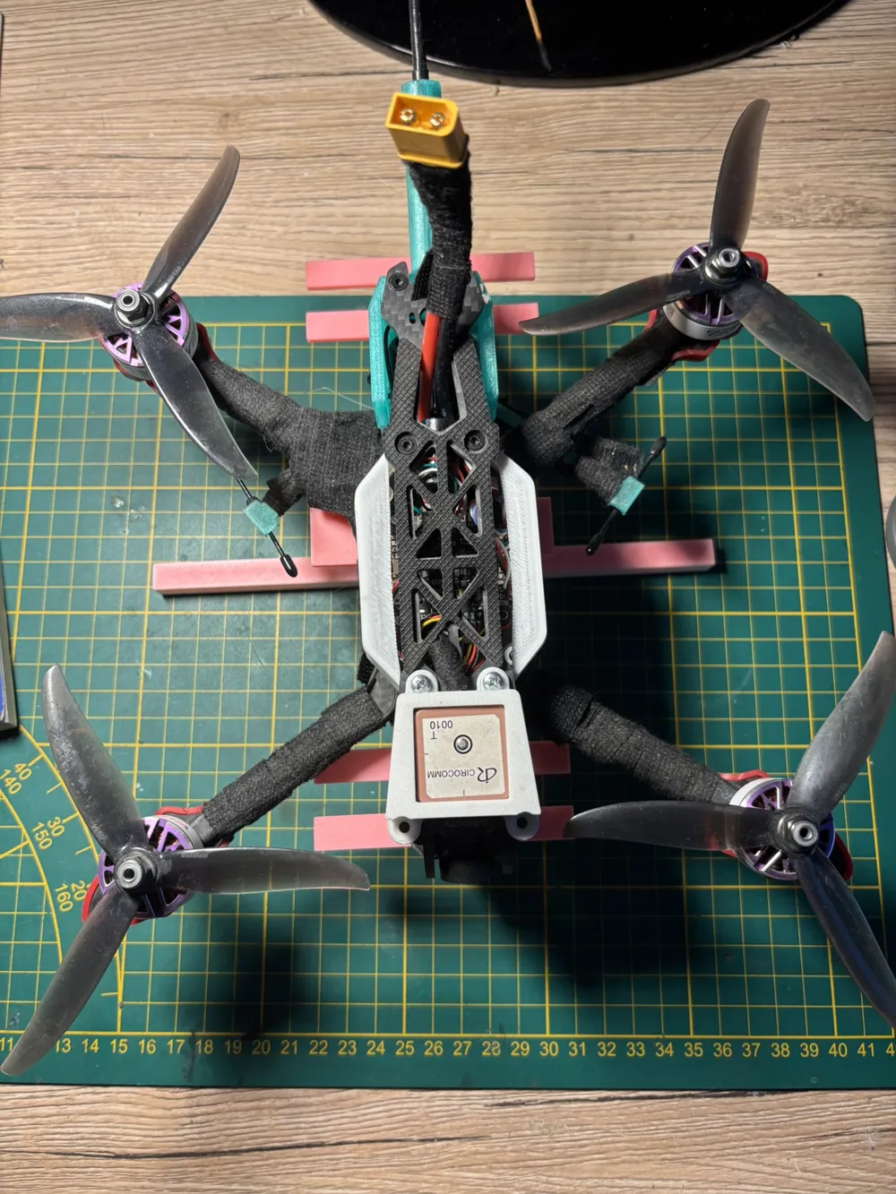 Launch pad for FPV drones, very stable - Free 3D Print Model - MakerWorld