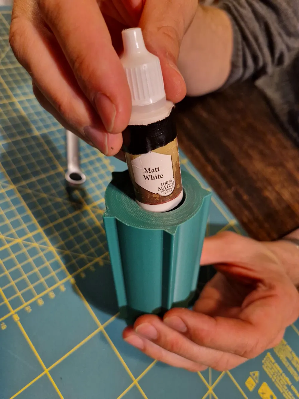 Vallejo / army painter paint mixer by Gastronanga - MakerWorld