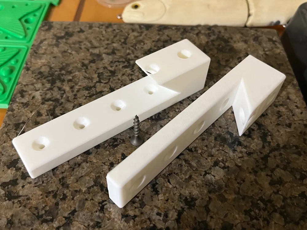 French Cleat 5" with counter sunk screw holes by EricsBigWorld - MakerWorld