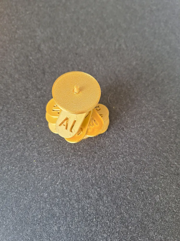 Charming glass tag holder - Free 3D Print Model - MakerWorld