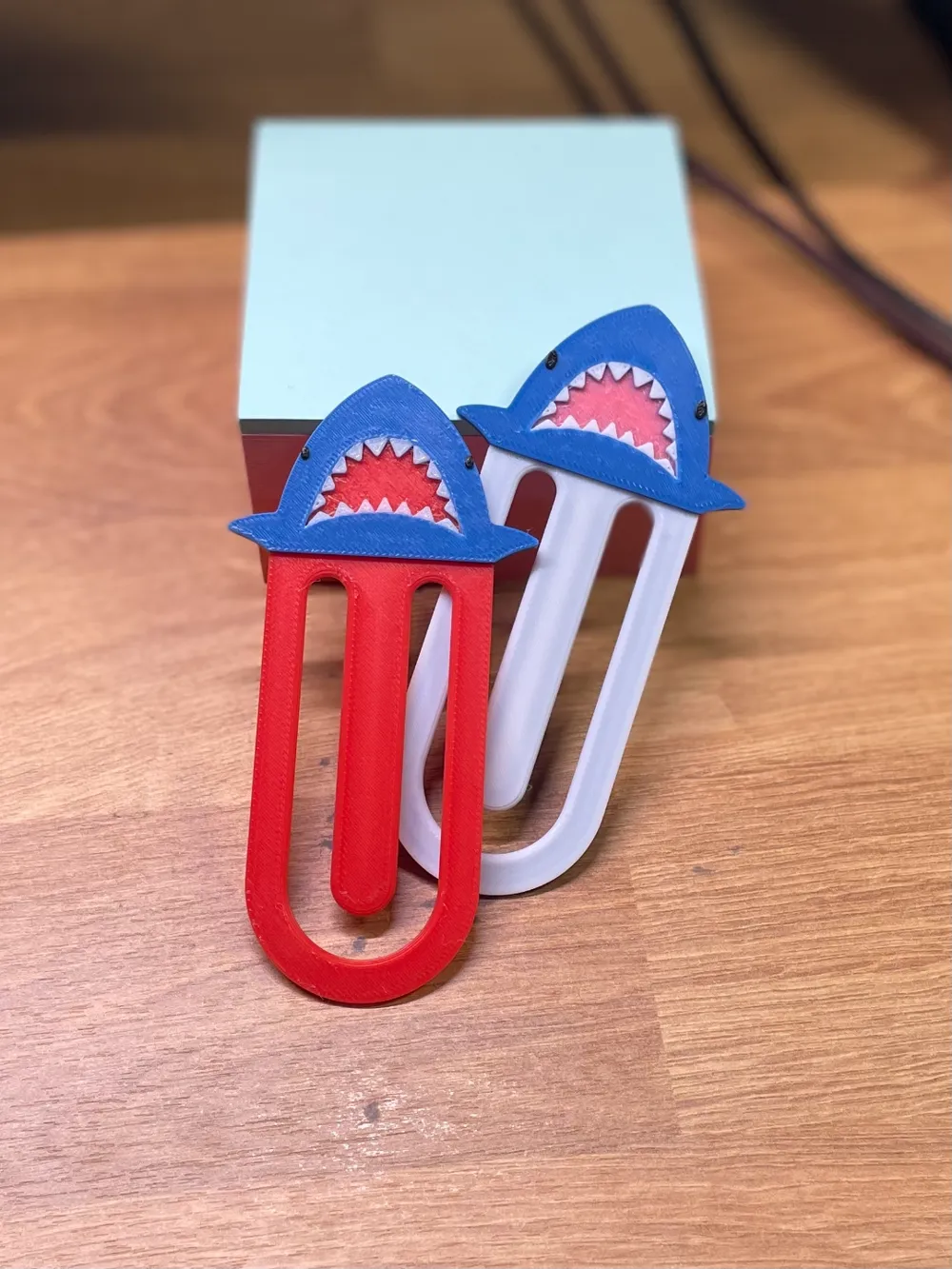 Shark Bookmark Remixed by ericsohng - MakerWorld