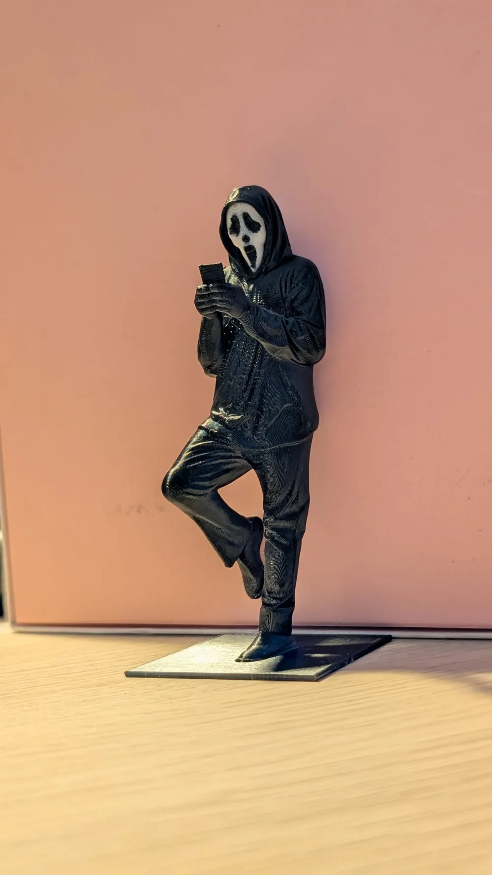 Ghostface / Shelf Decor - Free 3D Print Model - MakerWorld