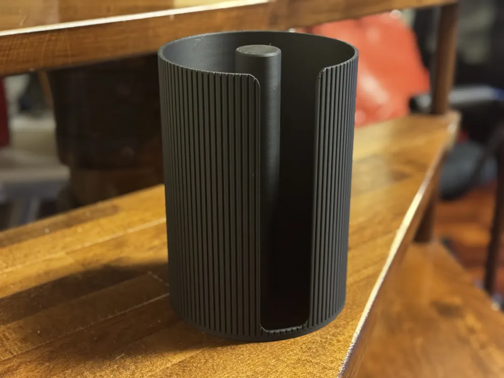 Ribbed Kitchen / Paper Towel Holder - Free 3D Print Model - MakerWorld