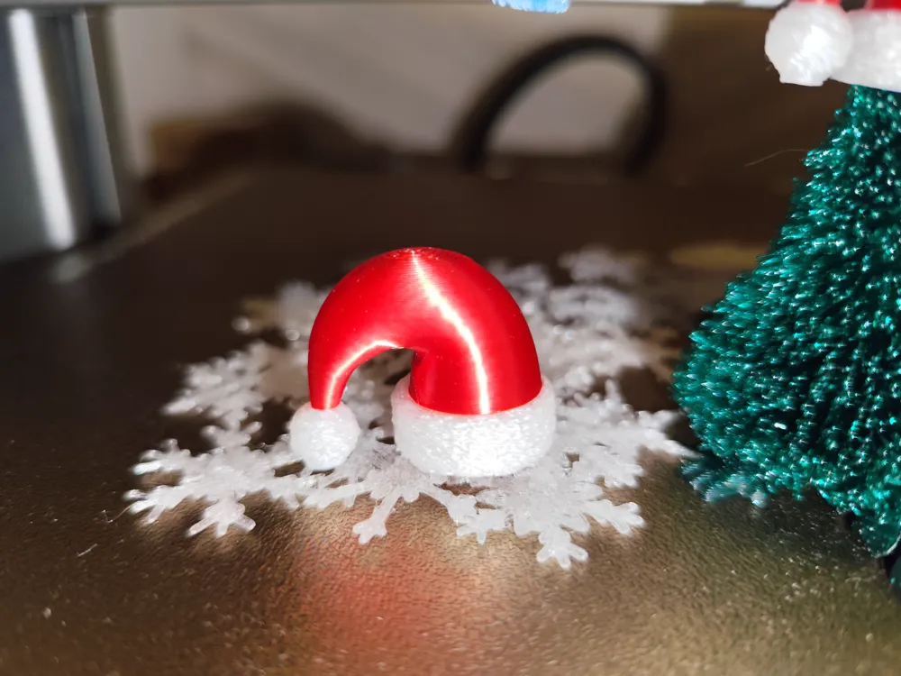 Christmas tree with legs V2 by 3Dudek - MakerWorld