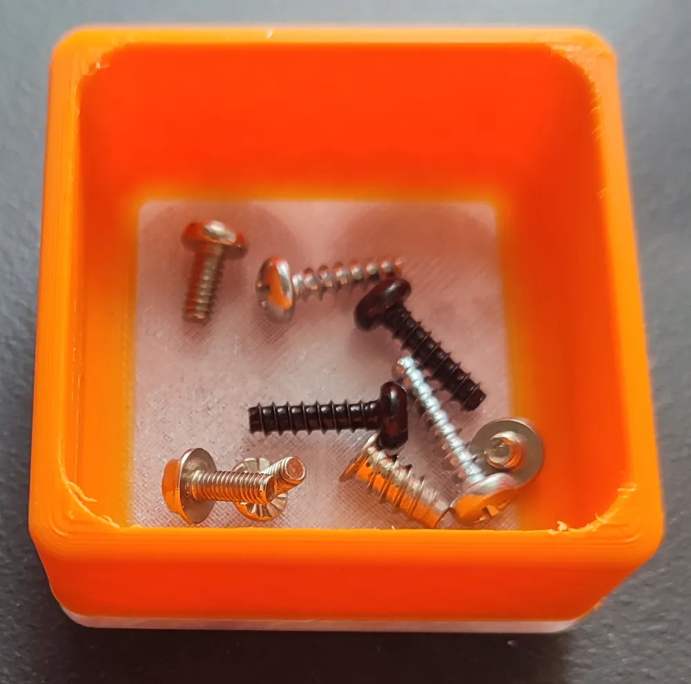 Magnetic Screw Holder - Free 3D Print Model - MakerWorld