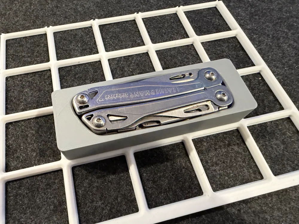 Gridfinity - Leatherman Sidekick Bin - Free 3D Print Model - MakerWorld