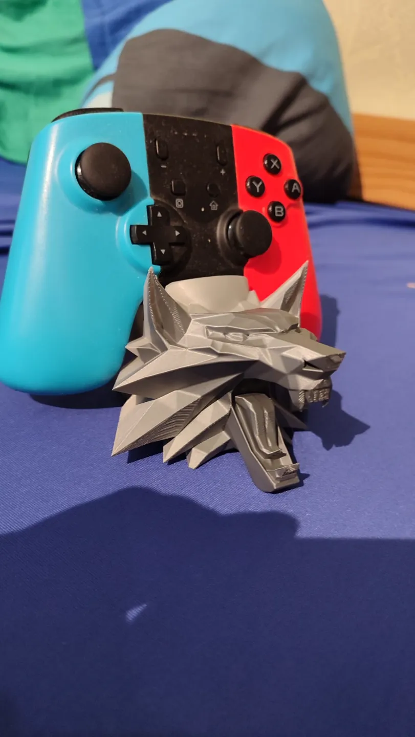Witcher Controller Holder better printable Remixed by ...
