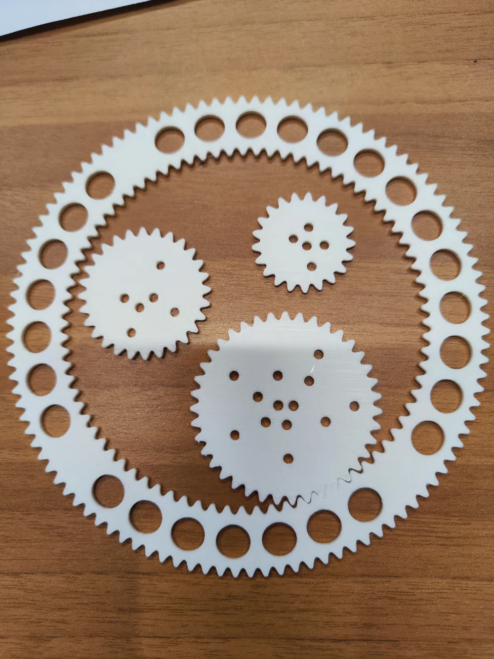 Spirograph simple by Creatività in 3D - MakerWorld