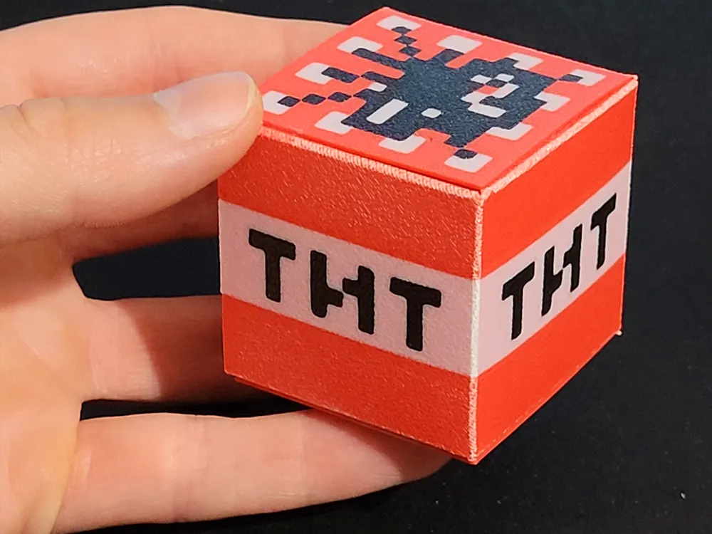minceraft tnt foldable box by Tripo.yt MakerWorld: Download Free 3D Models