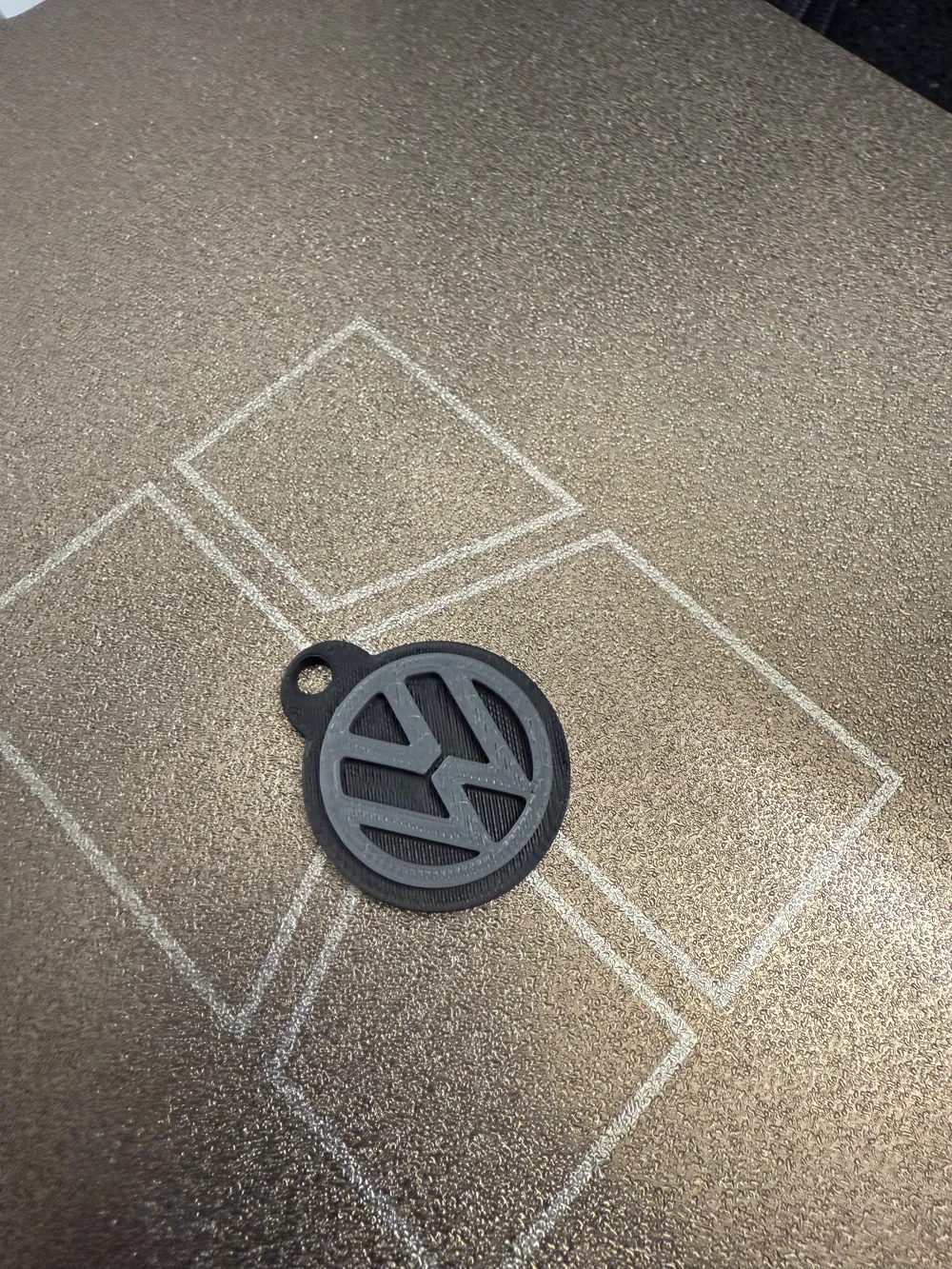 Car brand logo keychains by Bond MakerWorld: Download Free 3D Models