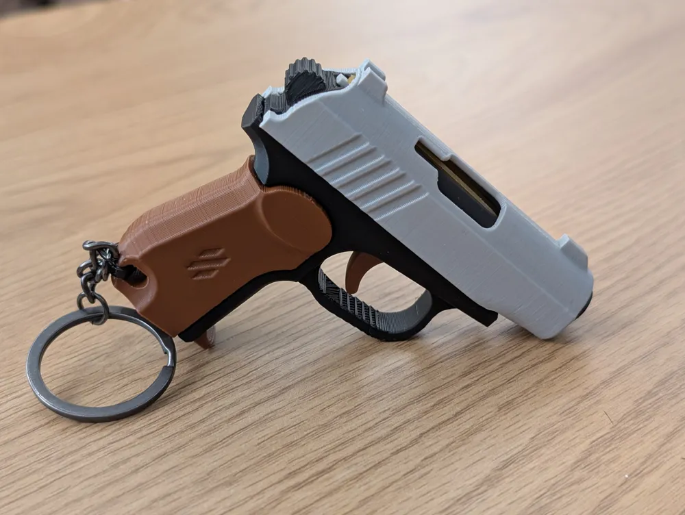 Makarov PM - fidget keychain toy gun - Free 3D Print Model - MakerWorld