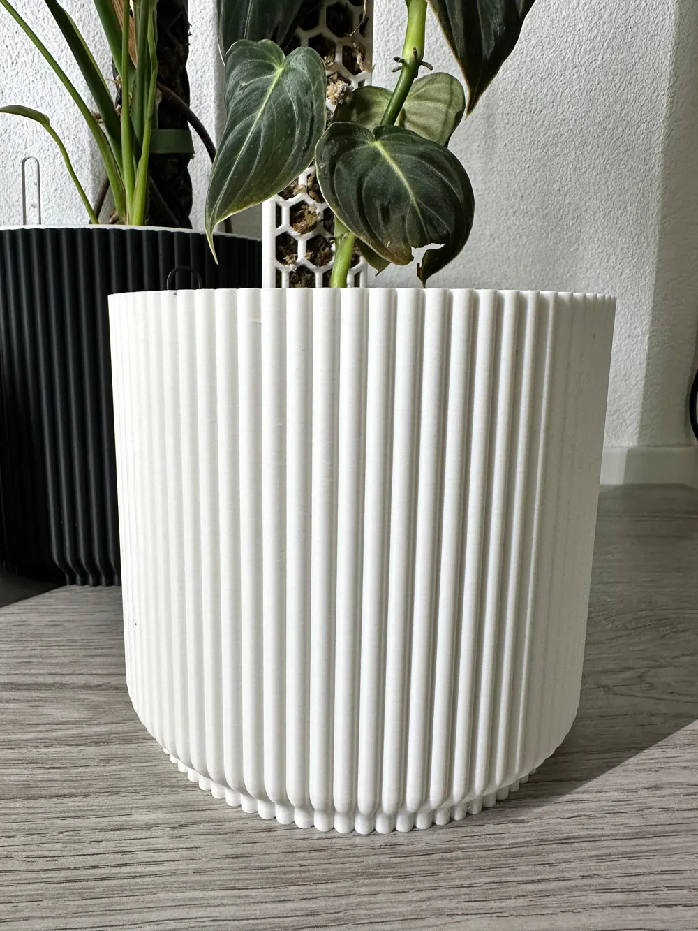 Customizable Ribbed Plant Pot - Parametric Pot - Free 3D Print Model ...
