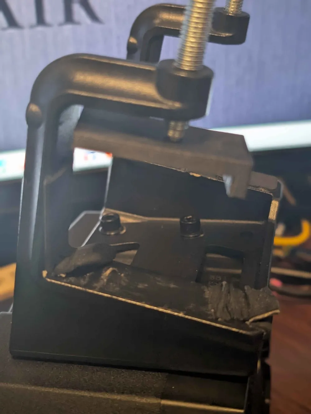 moza r5 Desk mount feet by zirus - MakerWorld