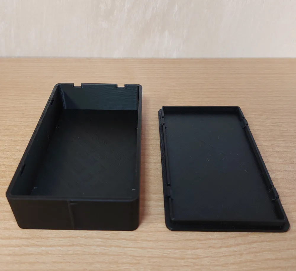 Snap-lock box by Riccardo Marchello MakerWorld: Download Free 3D Models