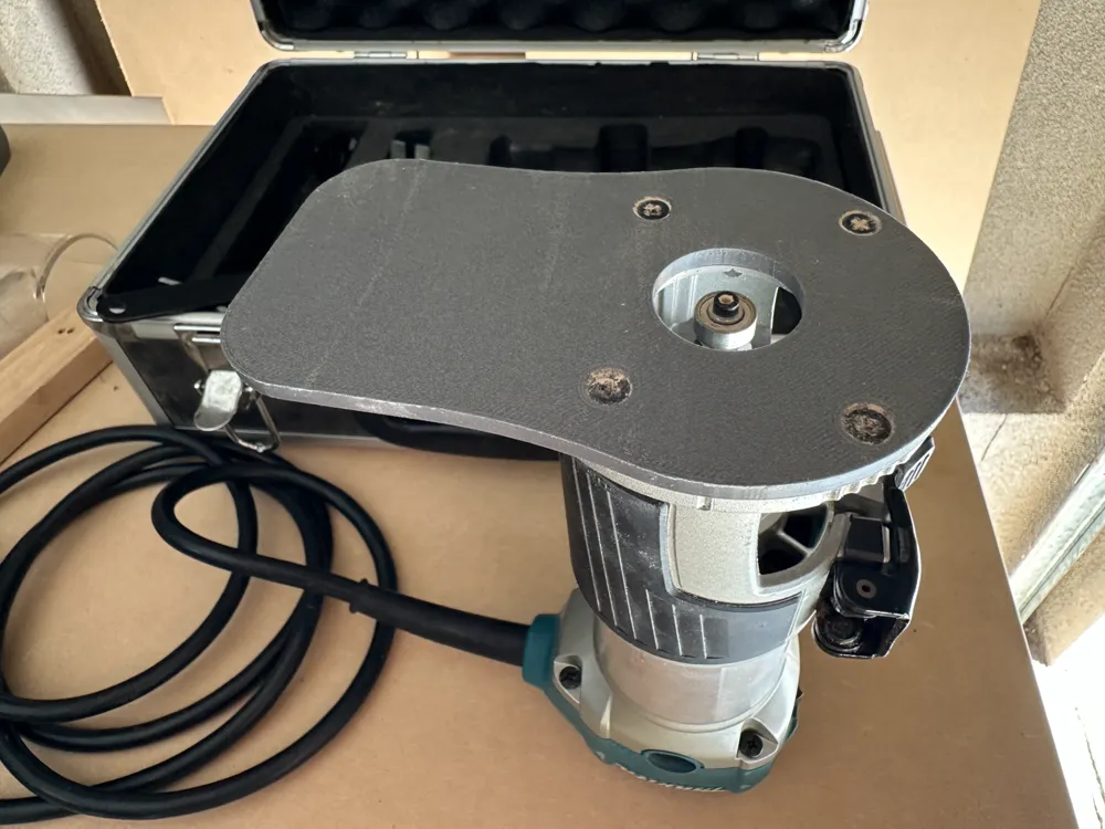 Makita Trim Router Extended Base Plate by MC3D MakerWorld: Download ...