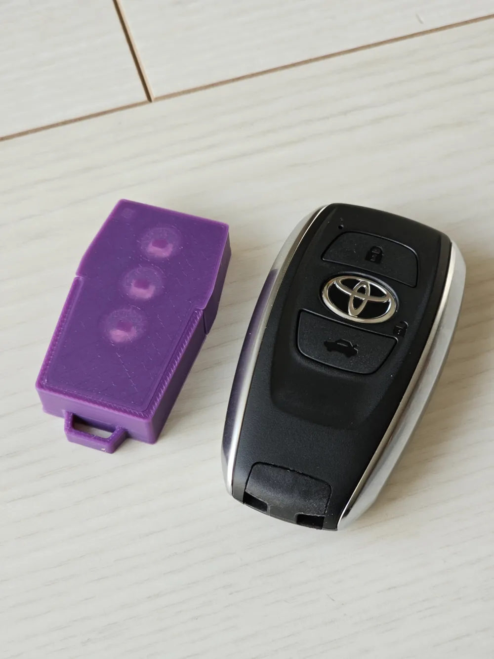 Compact Subaru Key FOB case by nannou101 MakerWorld: Download Free 3D ...