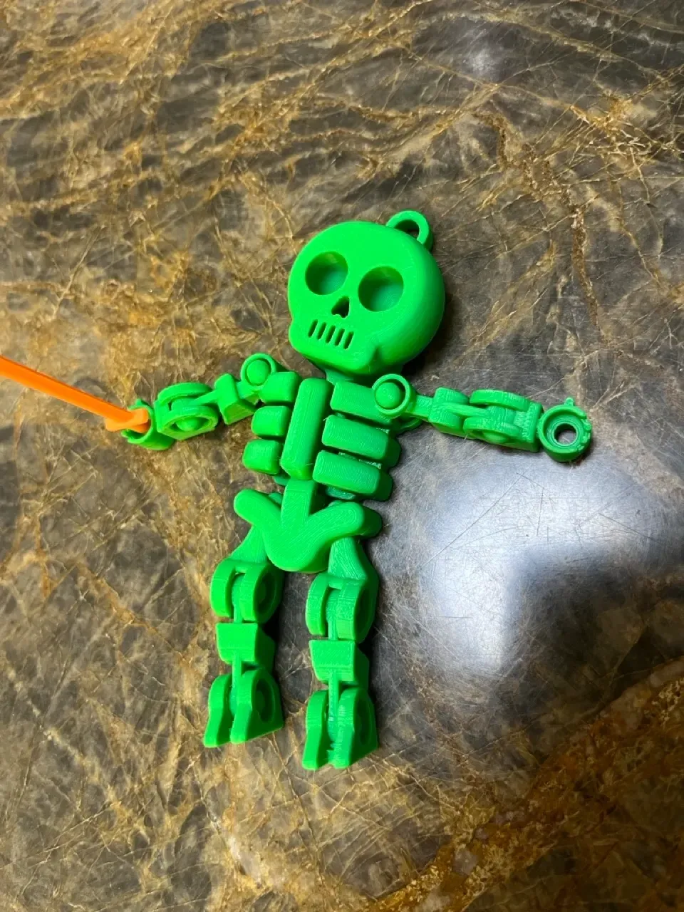 Articulated Skeleton (with Weapons, with Keychain) Remixed by kaka ...