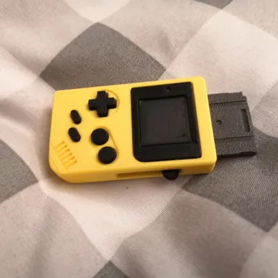Gameboy Fidget Toy by Nicholas Chou MakerWorld: Download Free 3D Models