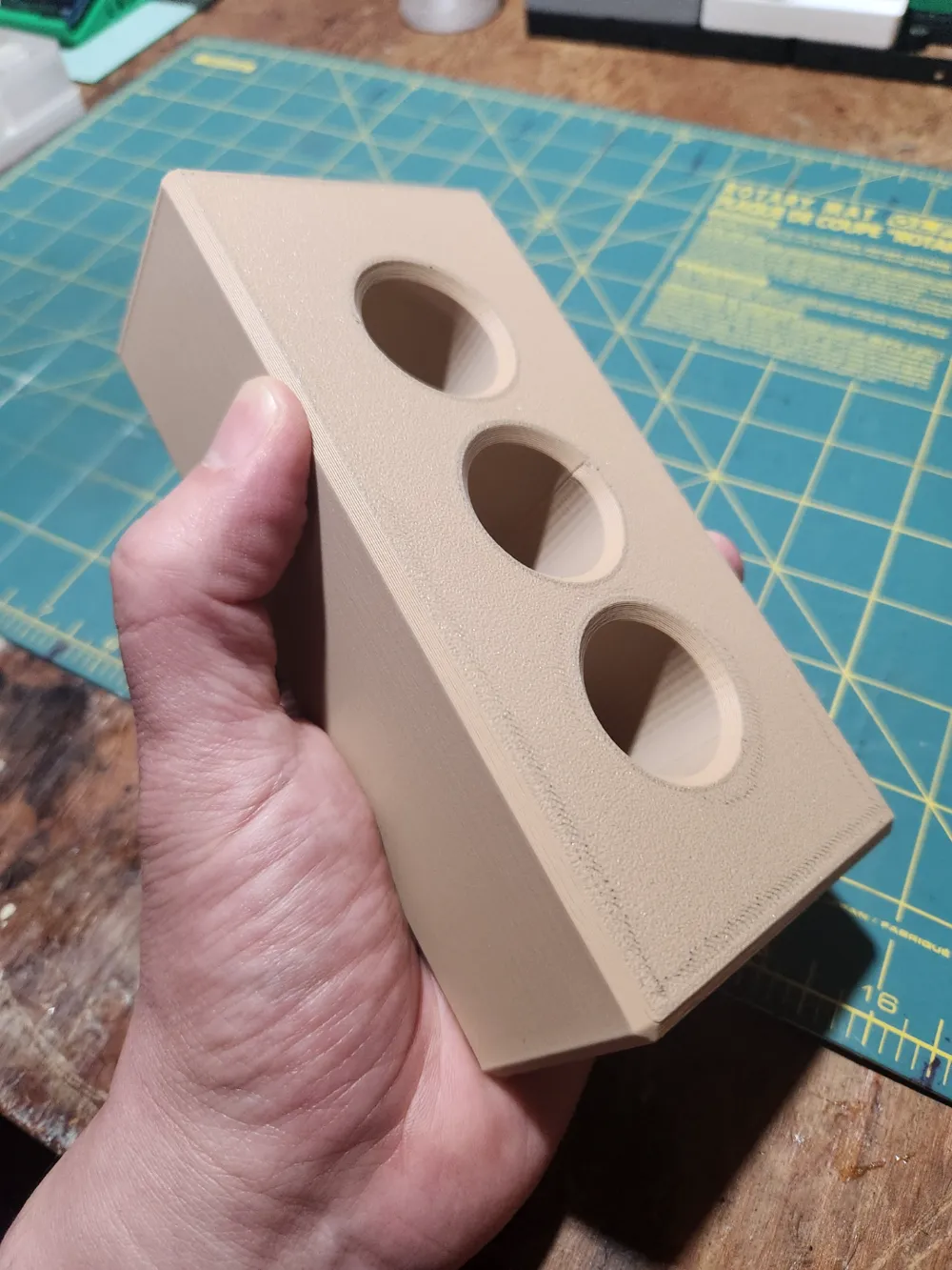 Brick (replica) by Dev_It - MakerWorld