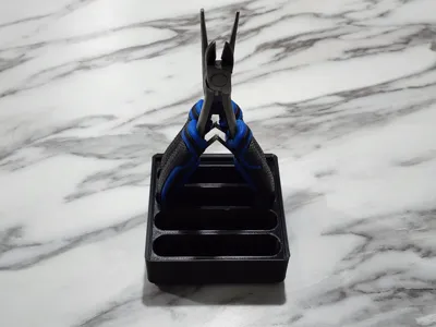 Gridfinity 2x2x1 Pliers Holder by Electronic-Entity - MakerWorld