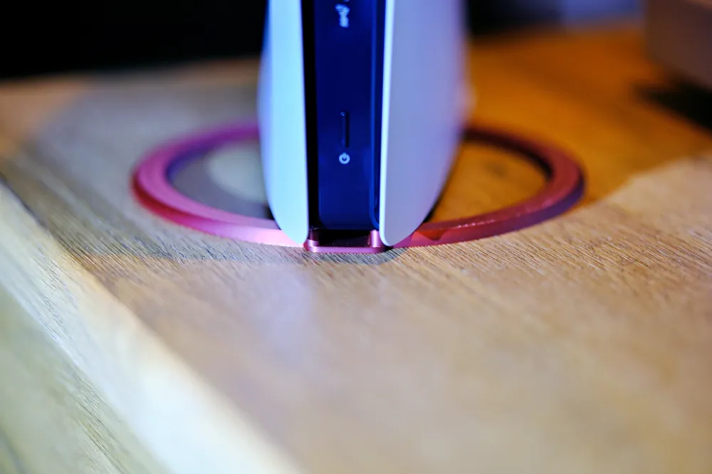 Vertical PS5 Pro stand (optimised air flow) by NicoM1989 MakerWorld ...