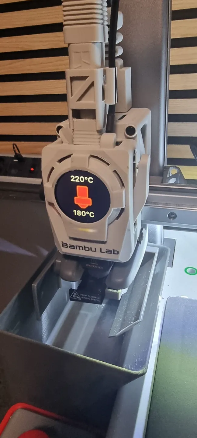 Knomi cover with cable saver and logo - Free 3D Print Model - MakerWorld