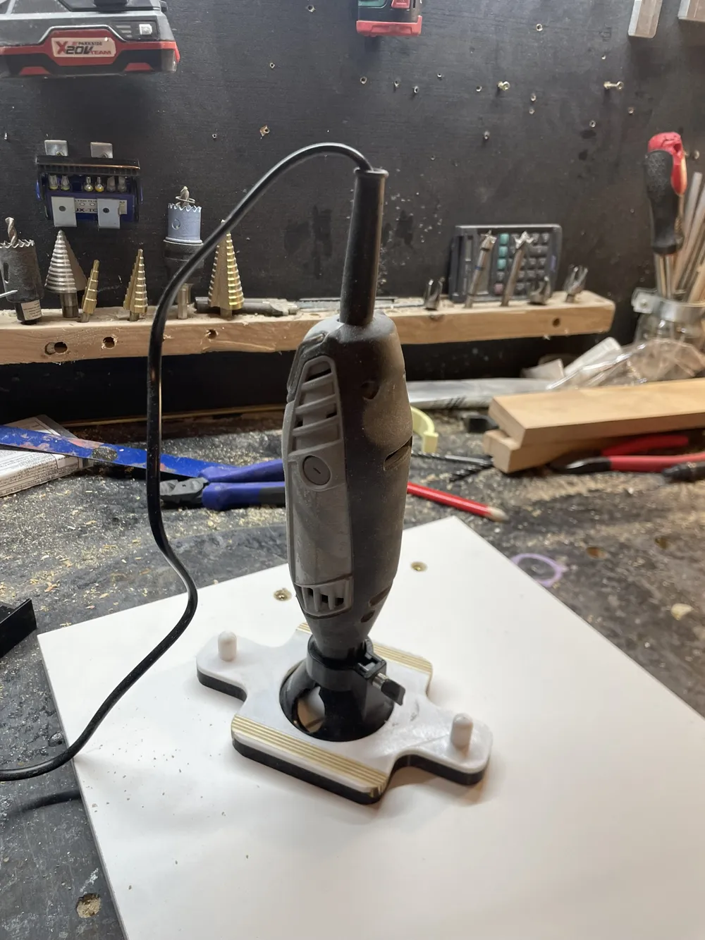 Adapter mount for Dremel router bit - Free 3D Print Model - MakerWorld