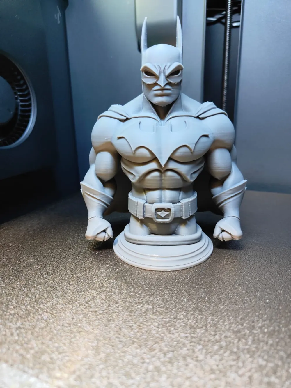 Batman Bust Miniature - Free 3D Print Model - MakerWorld