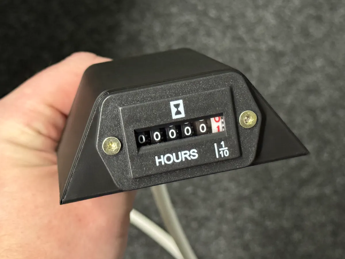 Case for Operating Hours Counter - Free 3D Print Model - MakerWorld