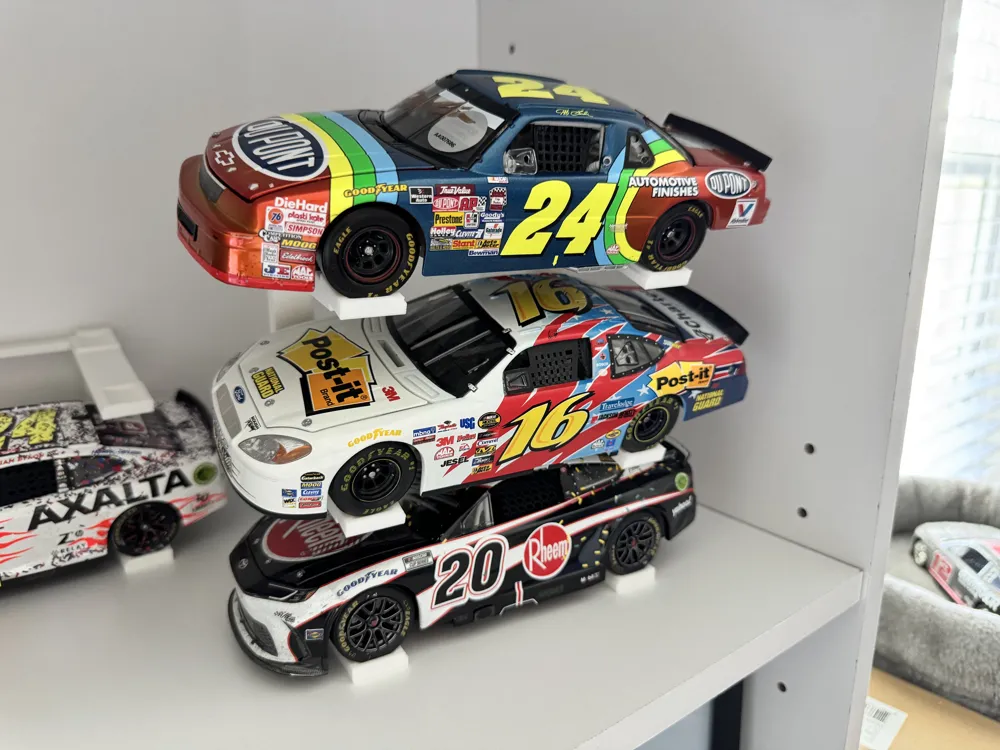 NASCAR Diecast Stand - Free 3D Print Model - MakerWorld
