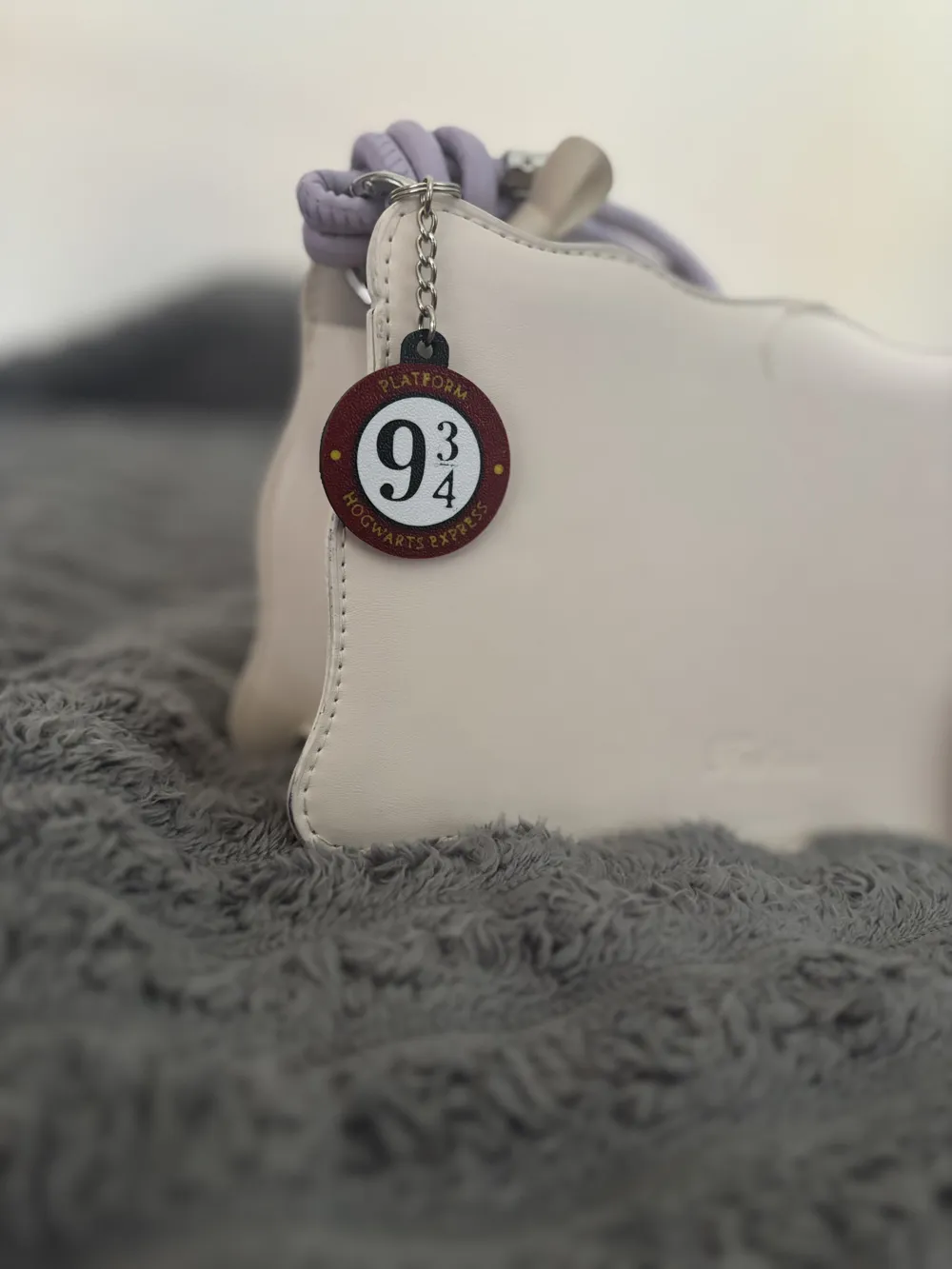 Harry Potter 9 3/4 Keychain by Ivan MakerWorld: Download Free 3D Models