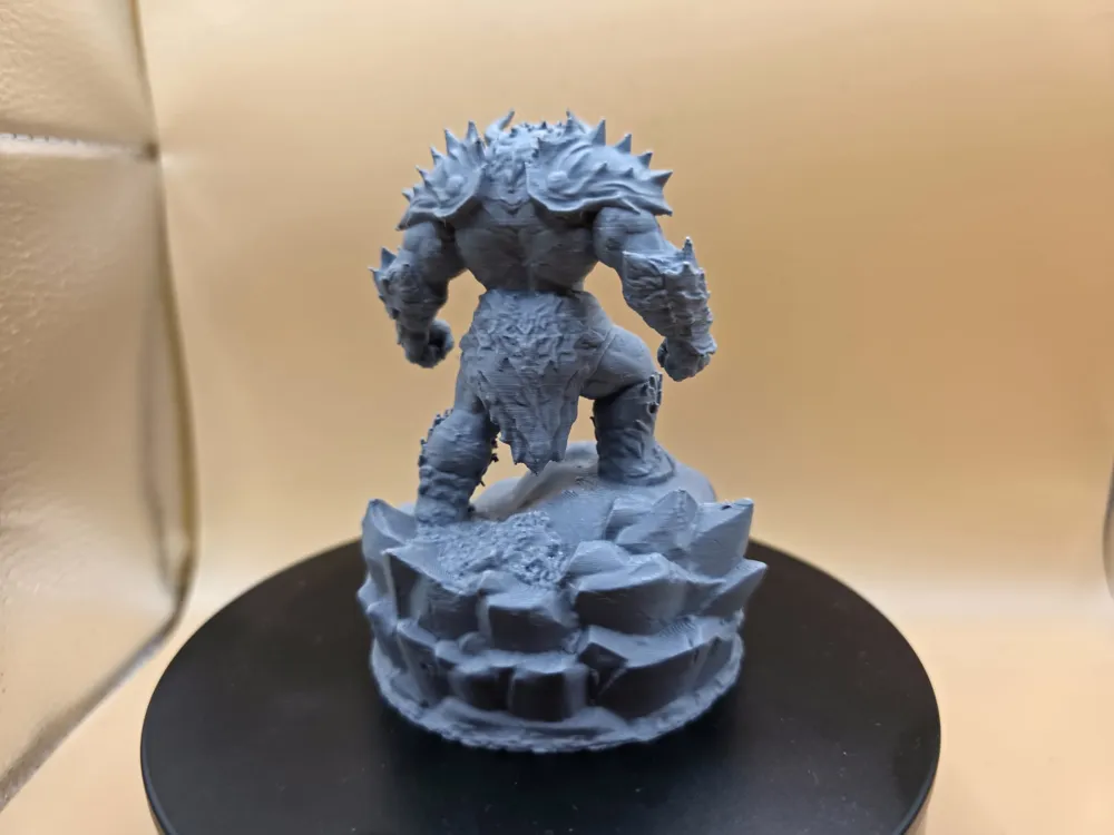 Titan of the Fallen Colossus - Free 3D Print Model - MakerWorld