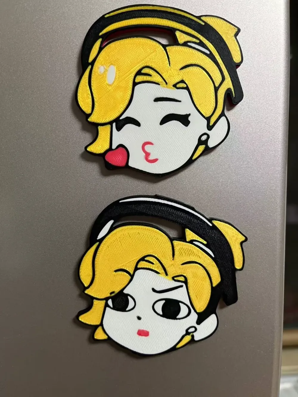 Overwatch chibi character fridge magnets (default) & keychains (drill ...