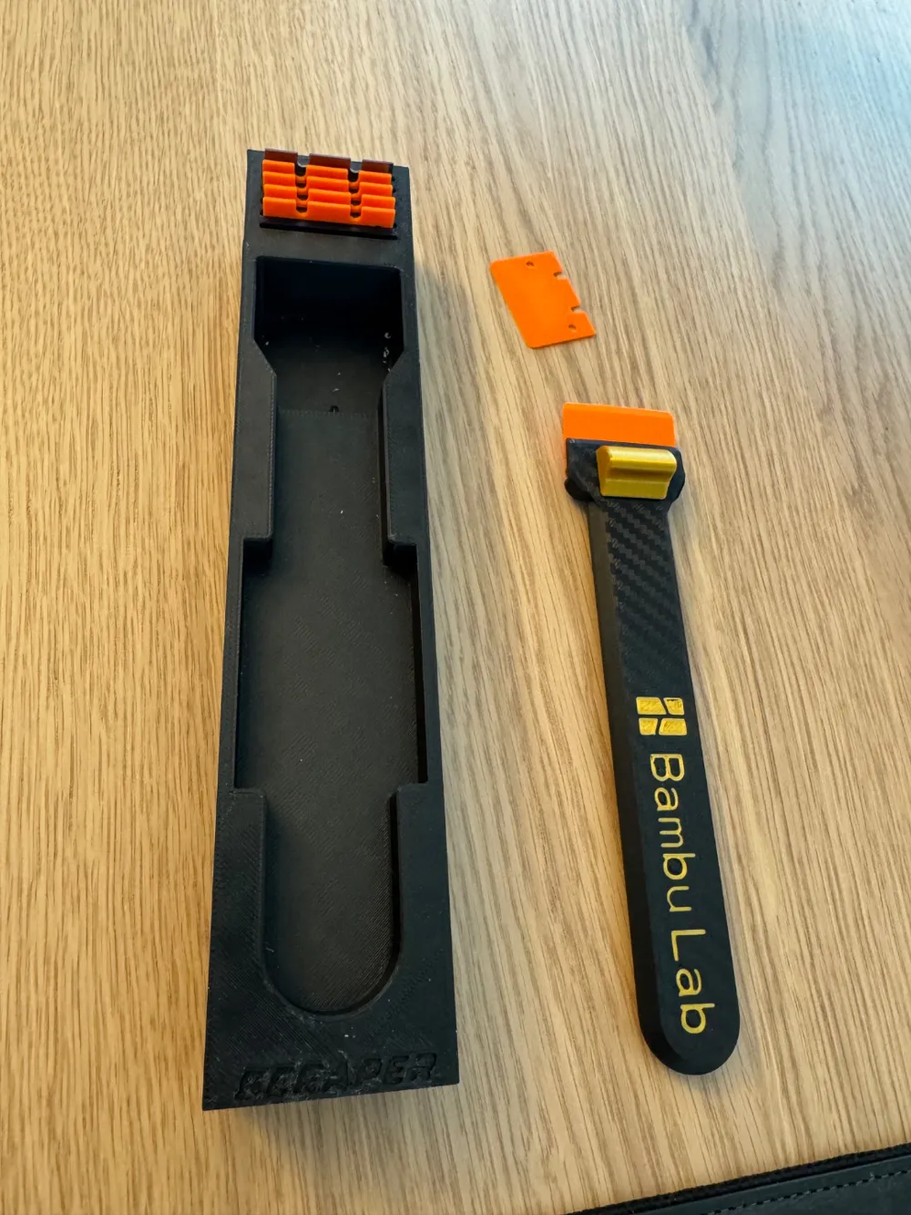 Gridfinity Bambu Scraper and Blade Holder Remixed by JeeperJC - MakerWorld