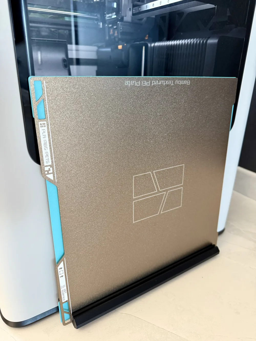 H2D "Chonky Boi" Build Plate Holder by LuxeLabs MakerWorld: Download ...
