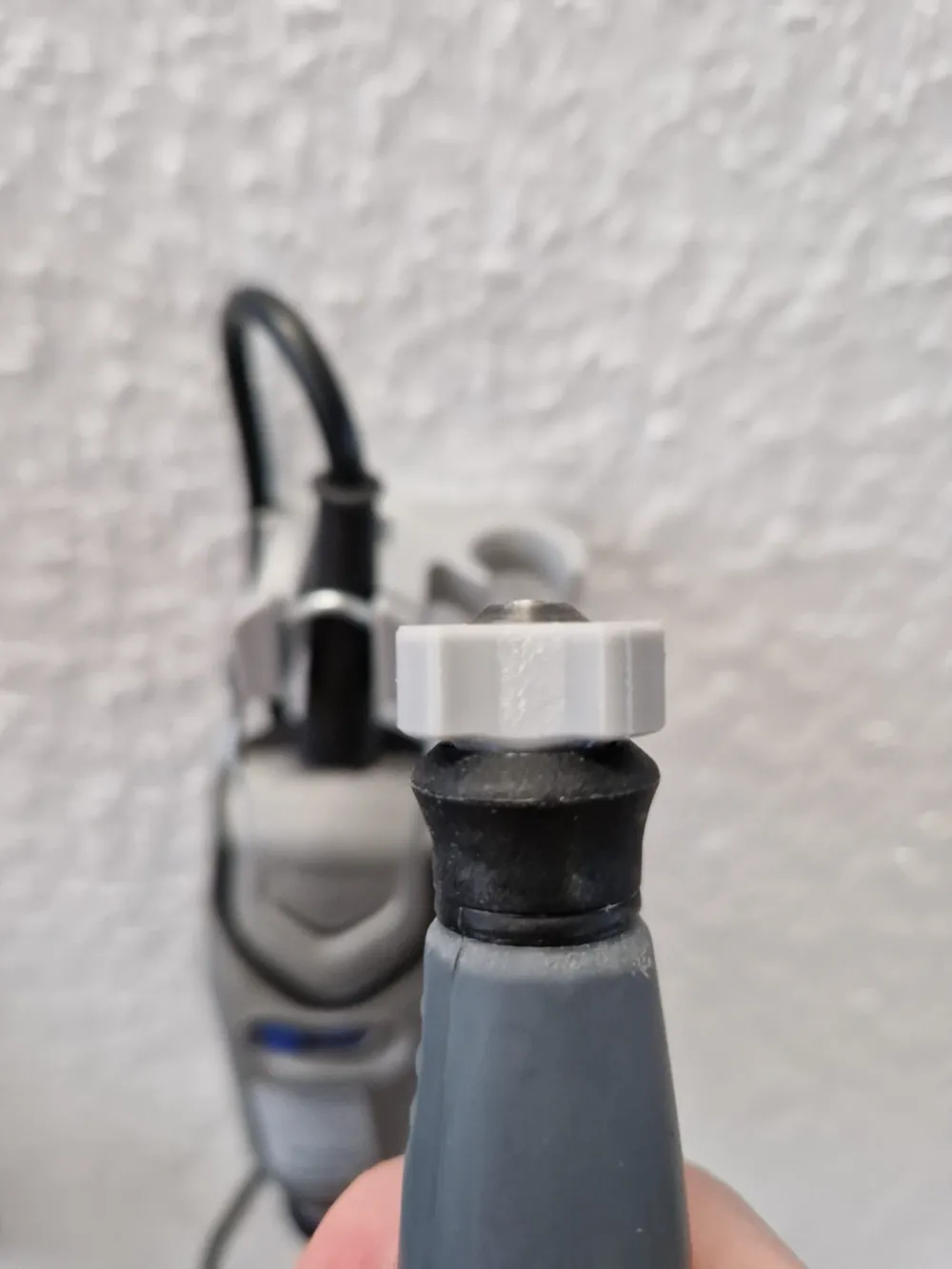 Dremel toolless hand fastener by value_exe - MakerWorld