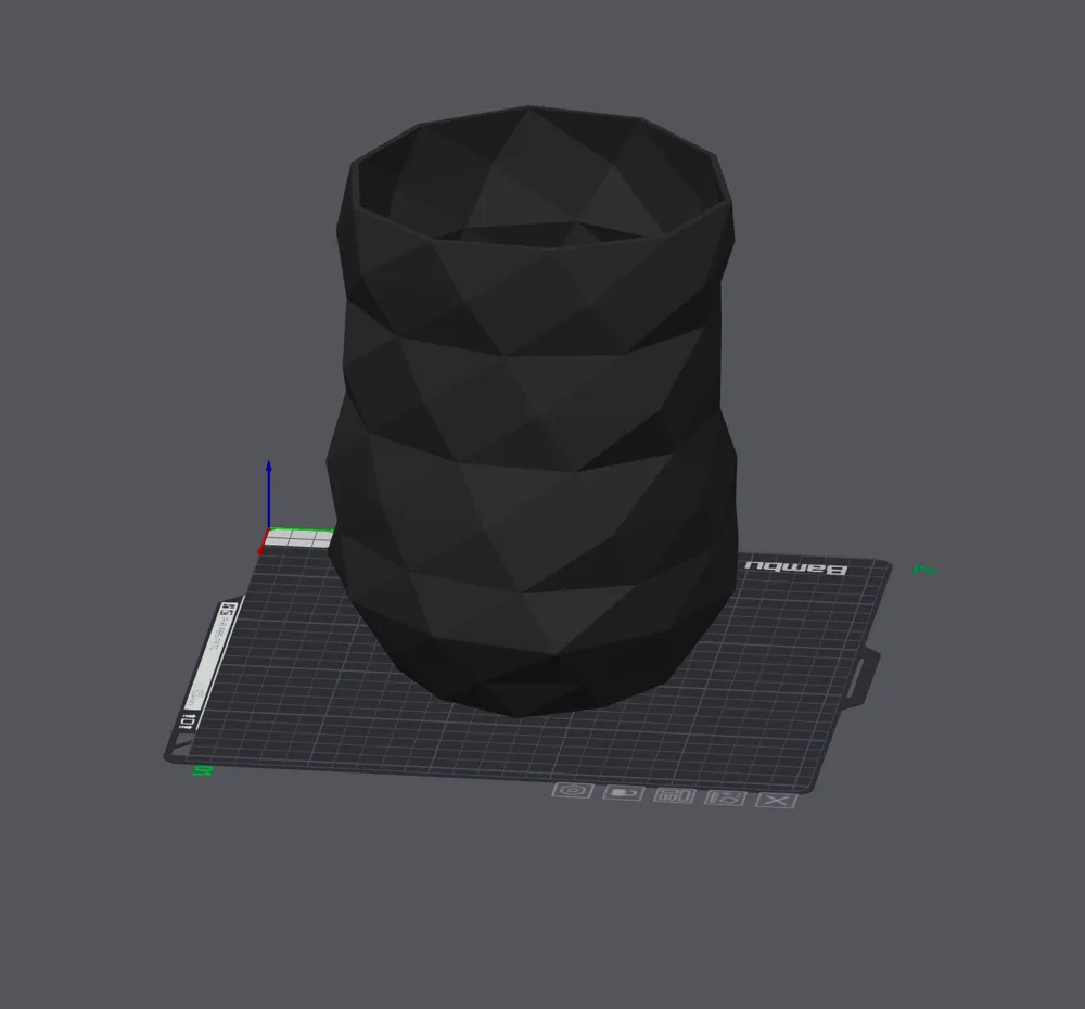 Low Poly Trash can by Lawless - MakerWorld
